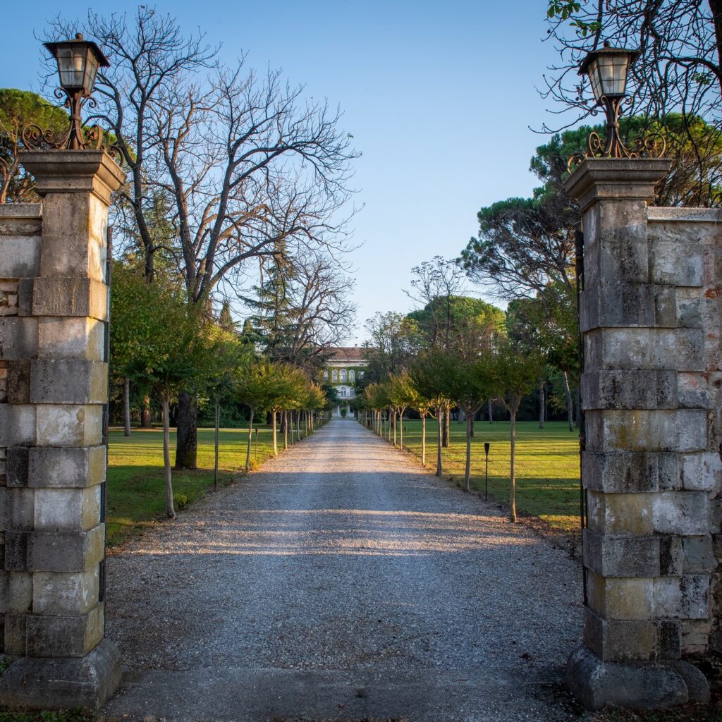 Villa Locatelli - Villa Locatelli